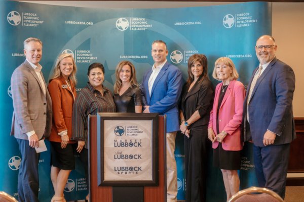 LEDA & Plant Ag Systems: 900+ Jobs, $670M Investment | LEDA