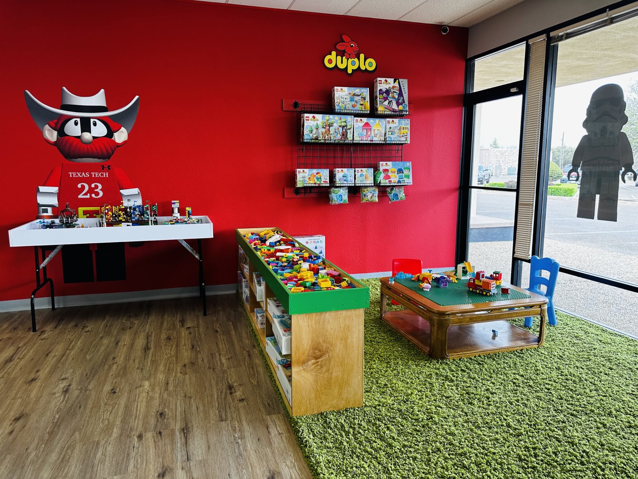 Bricks & Minifigs Lubbock | The Hub City's First Official LEGO Store ...